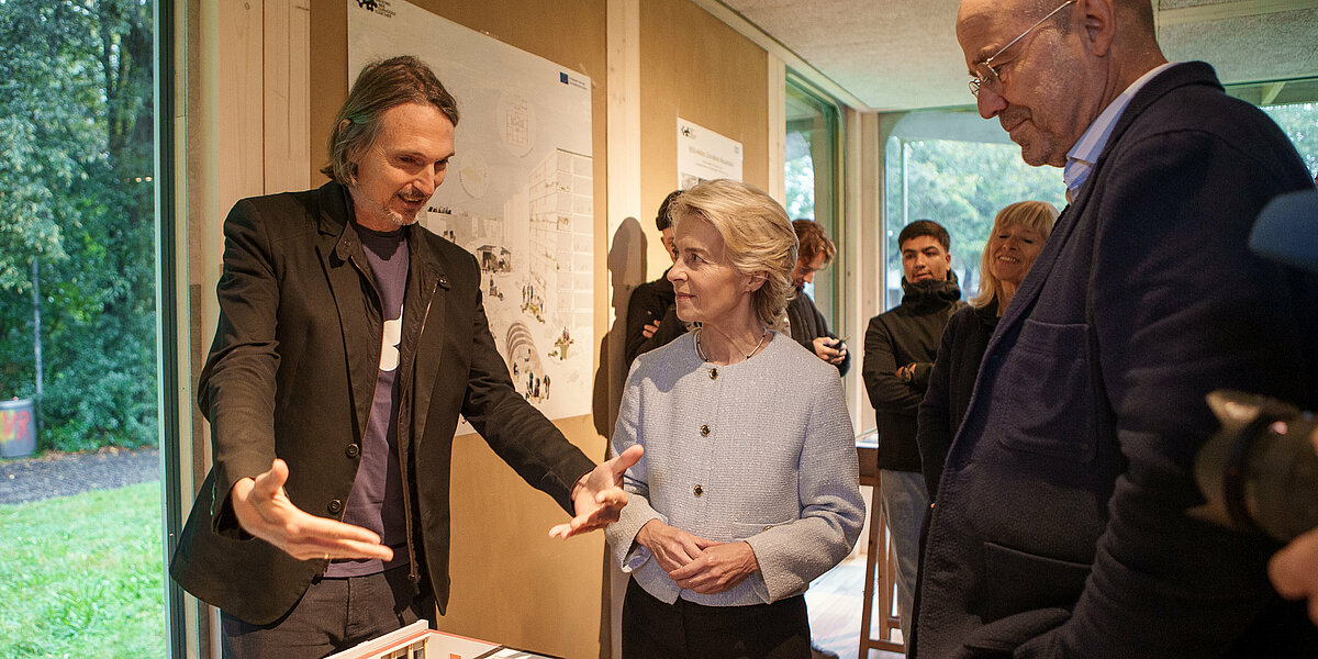 OTH professor met Ursula von der Leyen